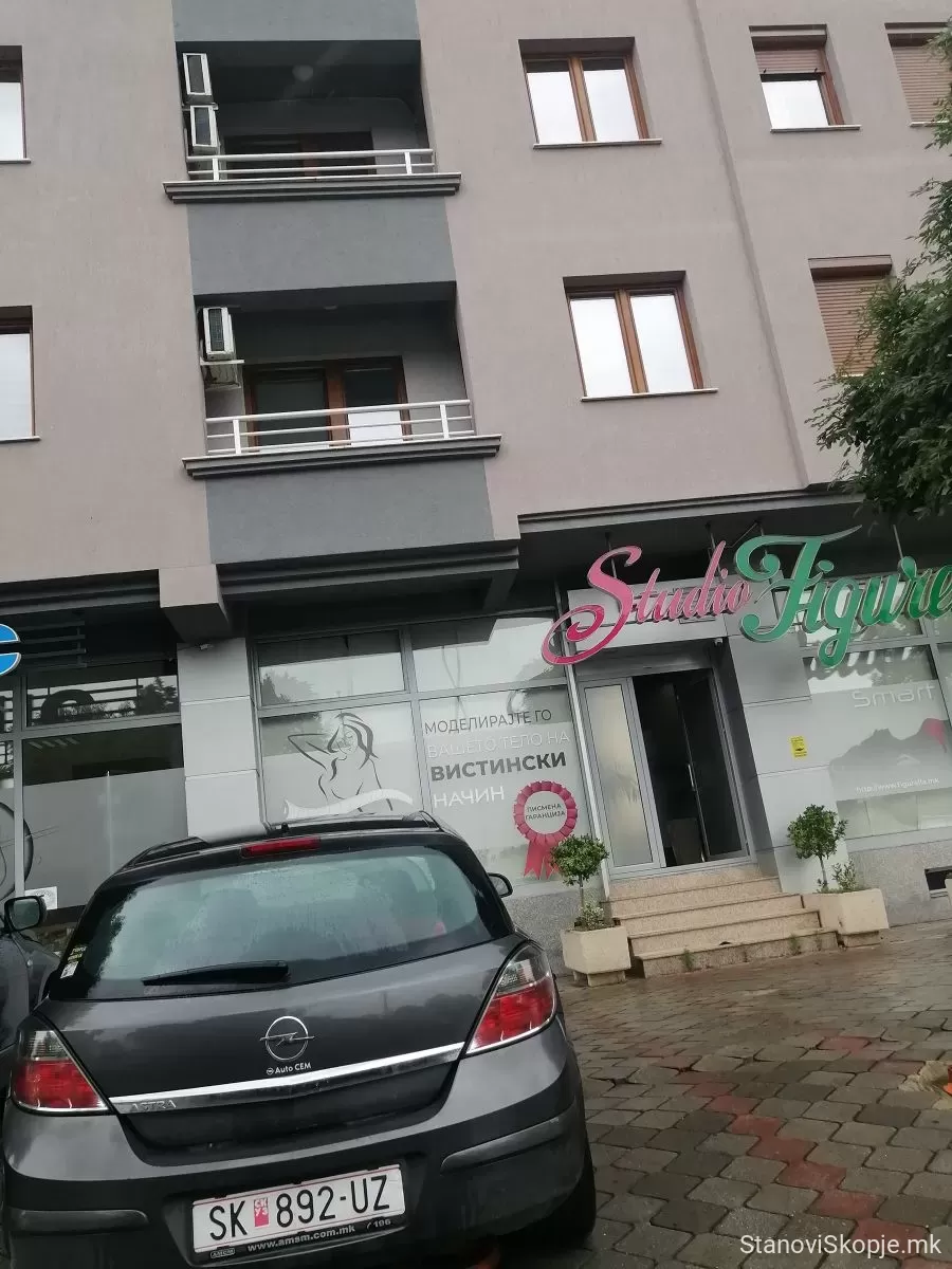 Extra stance na top lokacija MI-DA