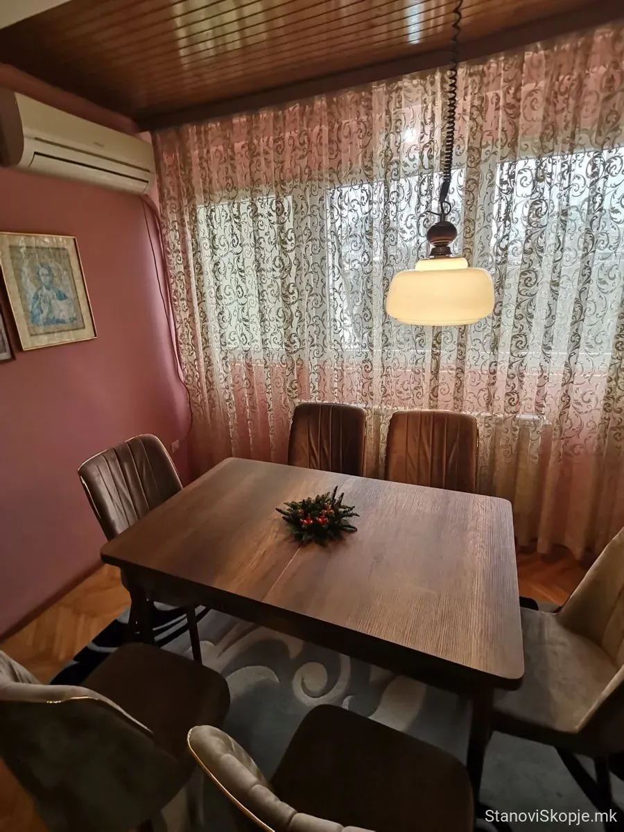 Se izdava stan vo novo lisice povolen za ziveenje na samec samica ili ...