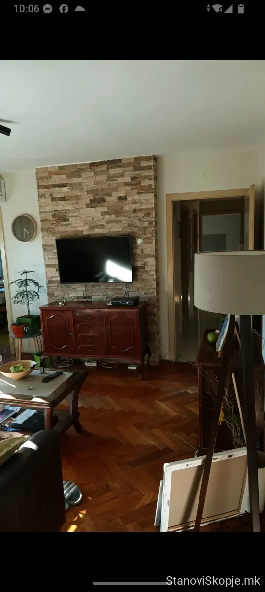Se prodava stan vo Aerodrom Ostrovo